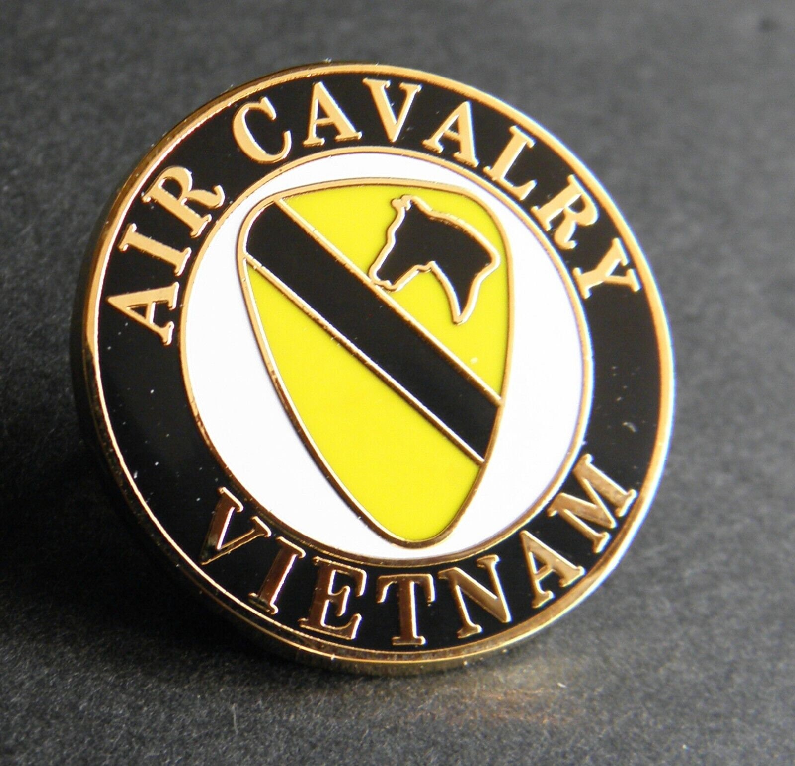 Army Vietnam Veteran 1st Air Cavalry Division Lapel Pin Badge 1 Inch - Etsy