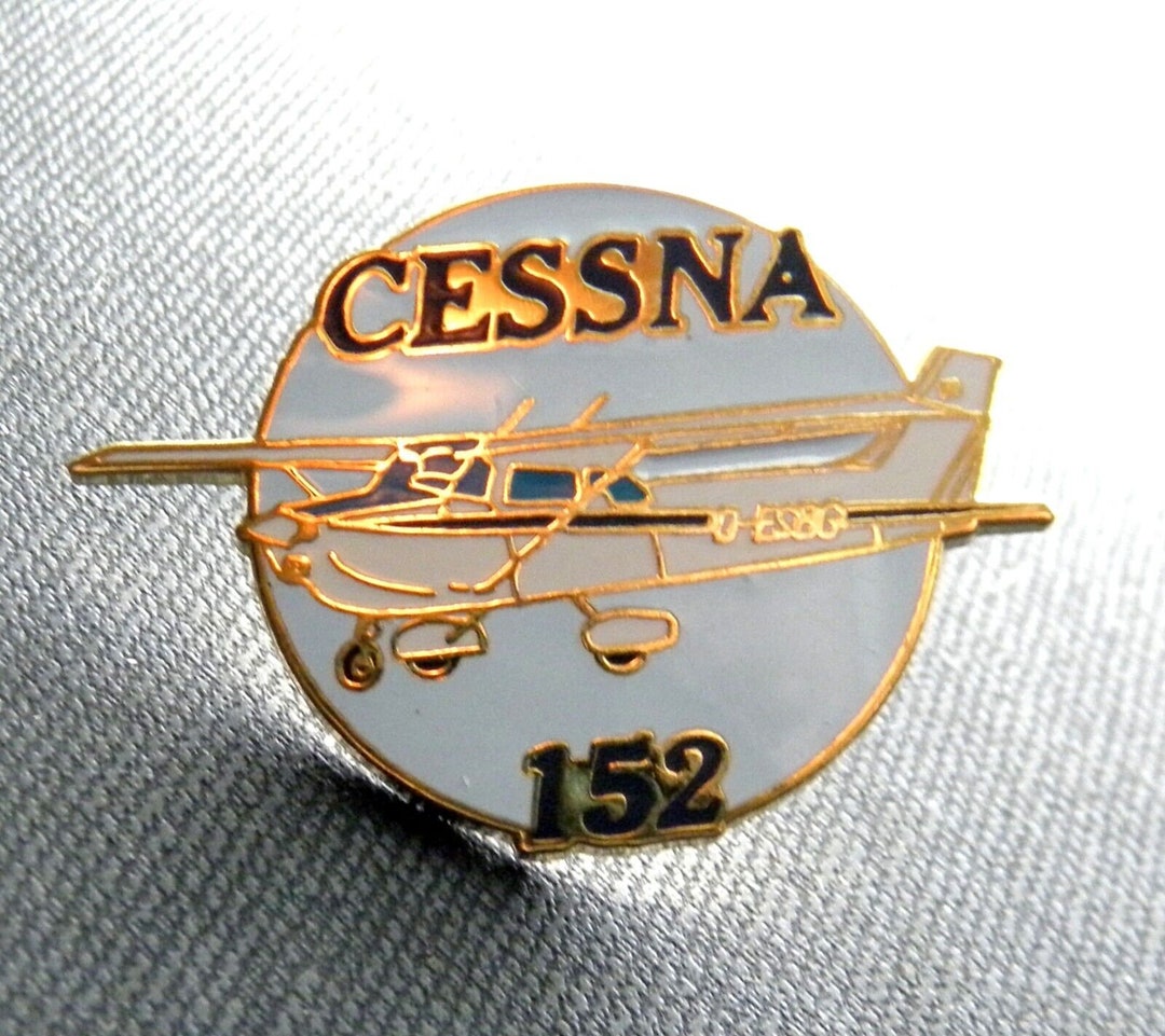 Cessna 172 Plane Civil Aircraft Lapel Pin Badge 1.5 Inches - Etsy
