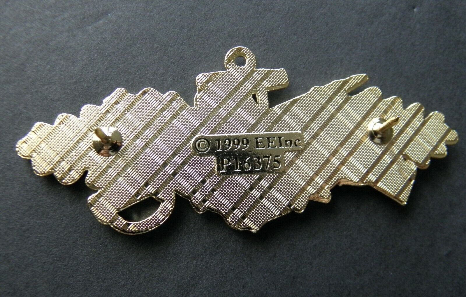 Seabees Combat Warfare Scw Gold Colored Usn Navy Lapel Pin Badge 2.75 ...