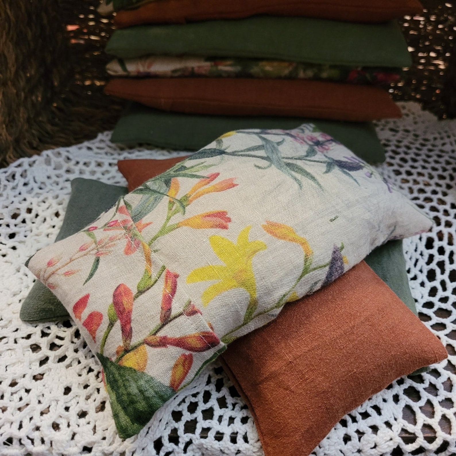 Organic Linen Eye Pillow, Microwave Heating Pad, Neck Wrap, Freezer ...