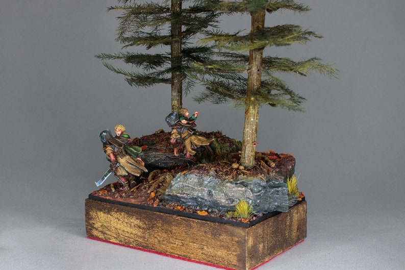 Diorama Merry, Pippin and the Uruk-hai. Painted Figures From the Lord ...