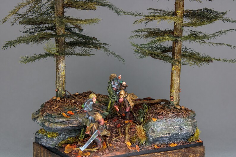 Diorama Merry, Pippin and the Uruk-hai. Painted Figures From the Lord ...