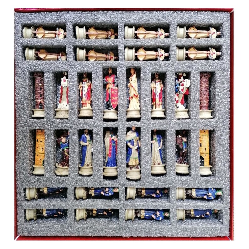Chess Set Vintage Crusaders Hand Painted Chess Pieces Wood Chess Board ...