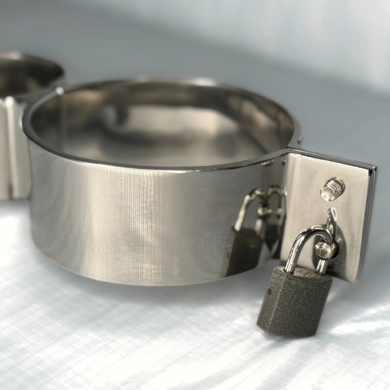 Roomsacred Solid Stainless Steel Luxury Wrist and Ankle Restraints Yoke ...