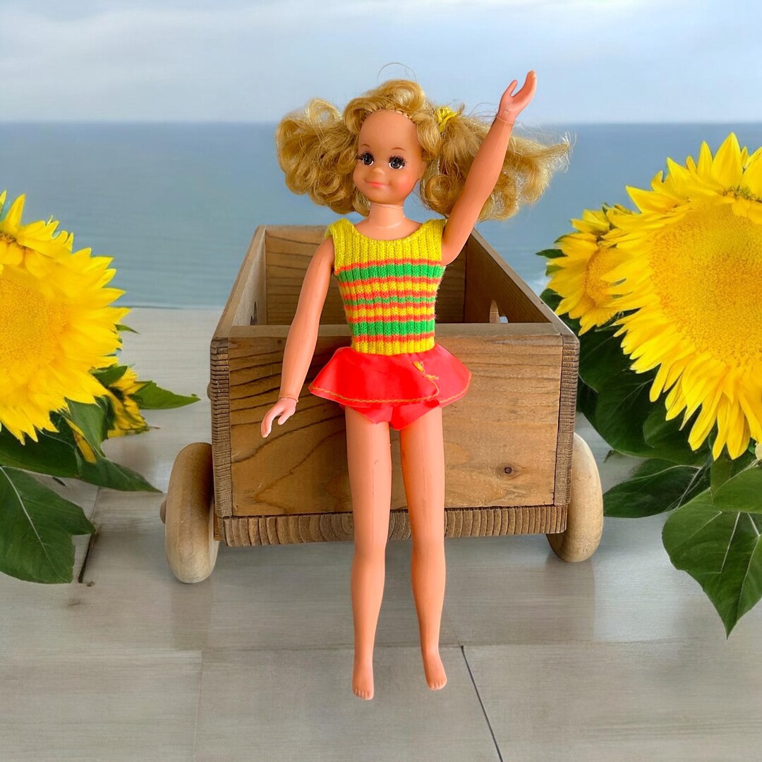 1971-72 #1143 Barbie Living Fluff Doll Skipper Size Blond Hair Pigtails ...