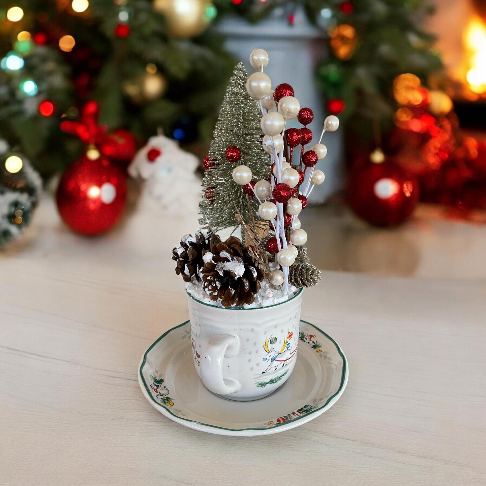 Christmas Decoration Cup and Saucer Diorama Holiday Centerpiece or Gift ...