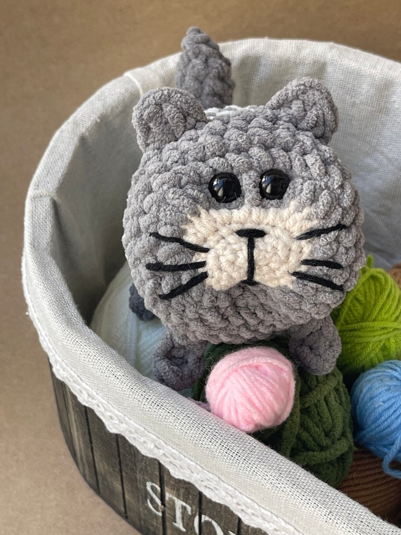 Easy Cat Crochet Pattern: Adorable Kitty With Photo Instructions ...