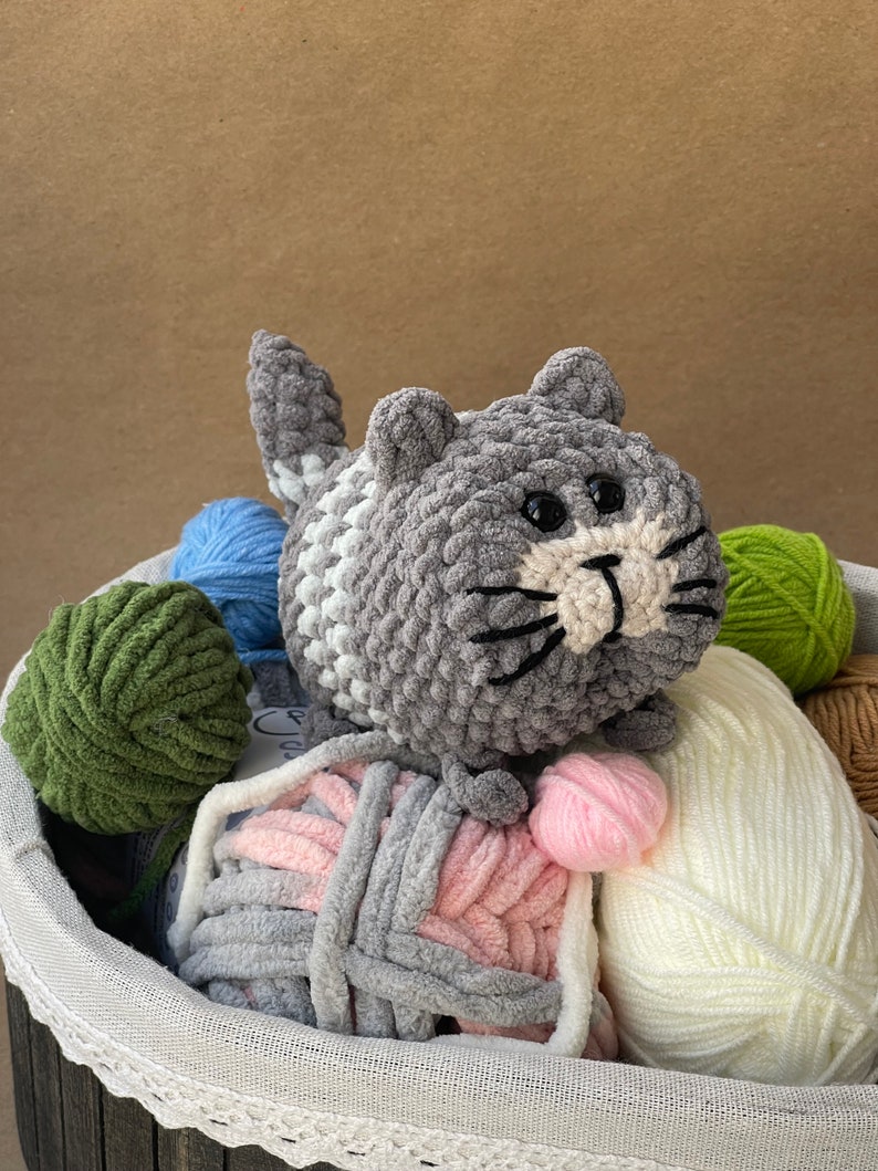 Easy Cat Crochet Pattern: Adorable Kitty With Photo Instructions ...