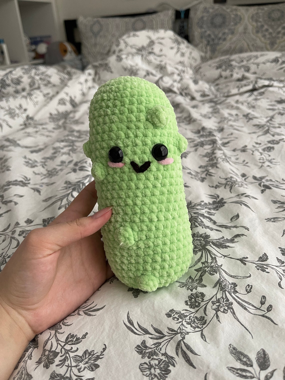 Jumbo Pickle Crochet Plushie, Oversized Stuffed Animal Pickle, Gag Gift ...