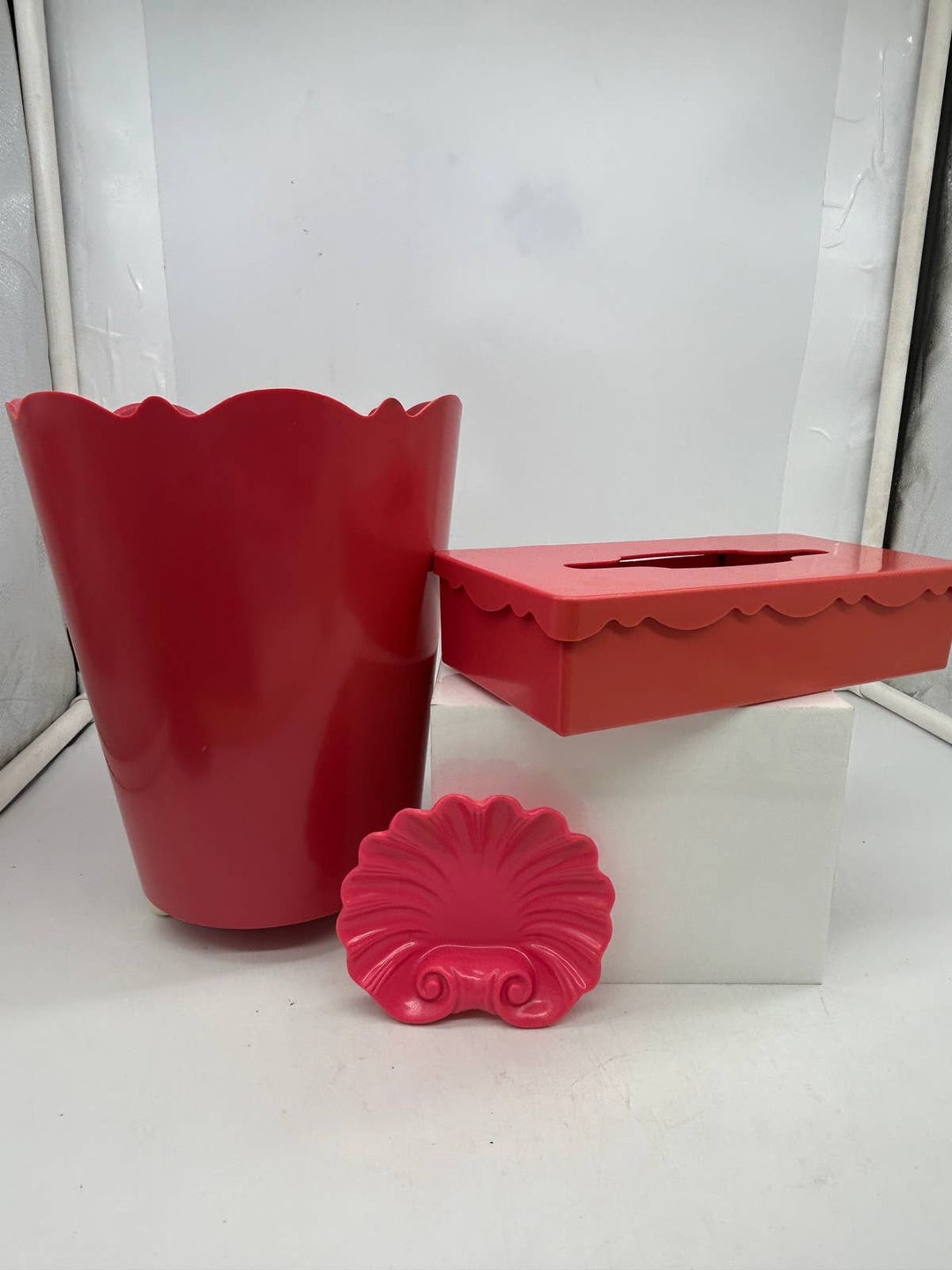 Vintage 80s Pink Plastic Bathroom Set Trash Can Tissue Cover Soap ...