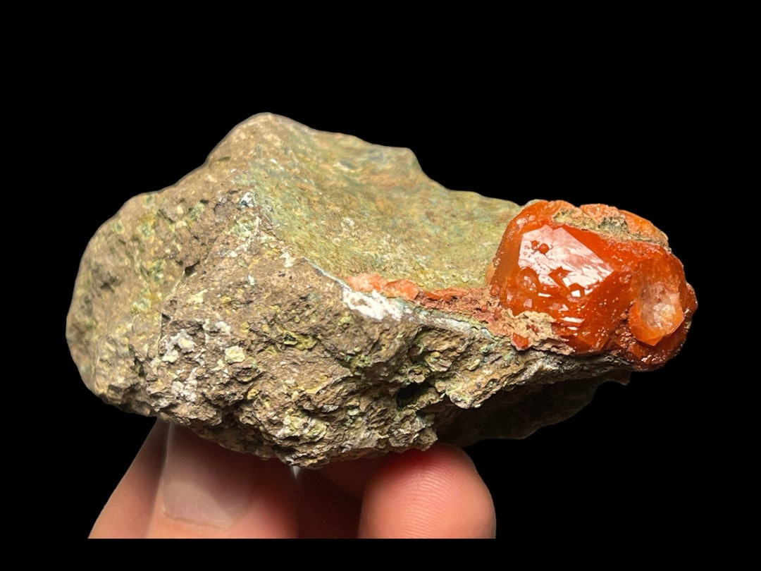 Zeolite Raw Gemstone Cluster - Natural Analcime Crystals on Matrix ...
