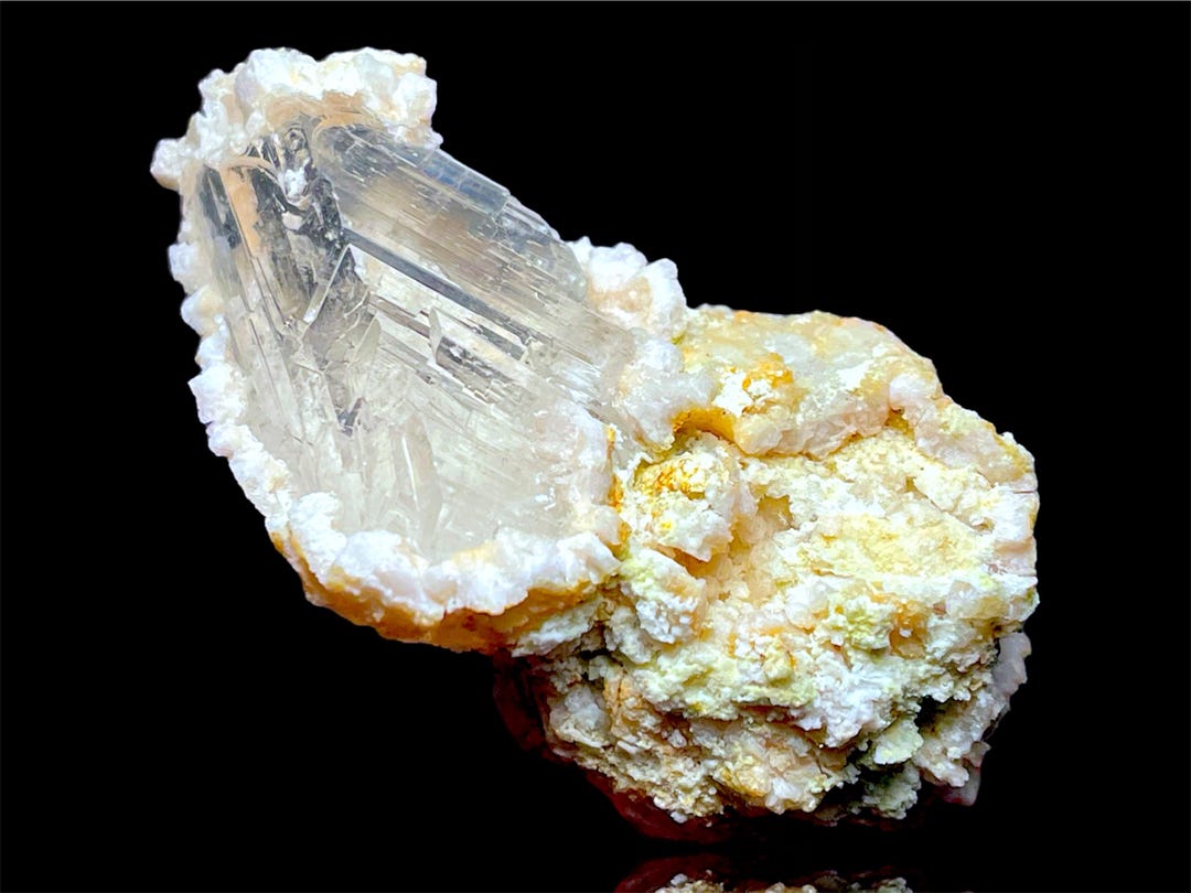 Selenite Crystal, Natural Gypsum Quartz Cluster, Rocks, Minerals ...