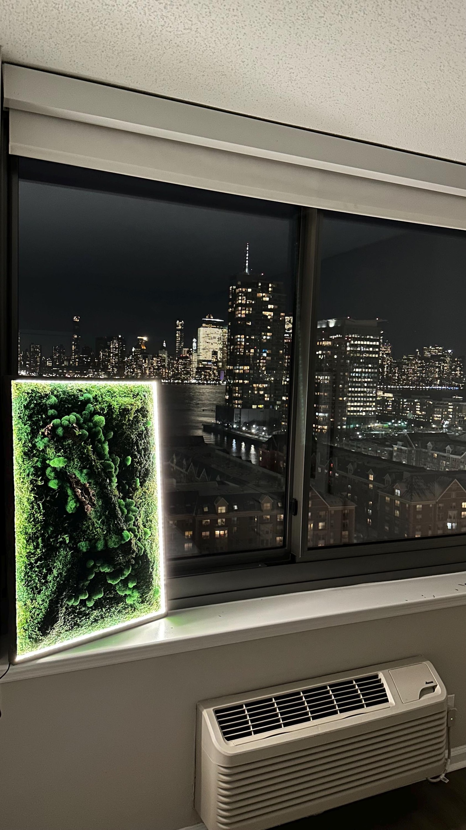 Illuminated Moss Wall Art 20x32” – Handmade LED Nature Decor, Unique ...