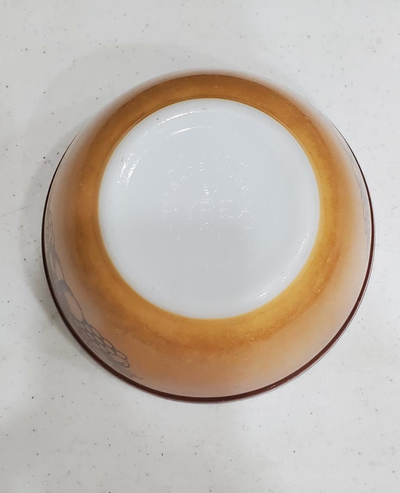 Vintage Pyrex Mixing Bowl: Old Orchard Brown #401 (1.5 Pint) - Etsy