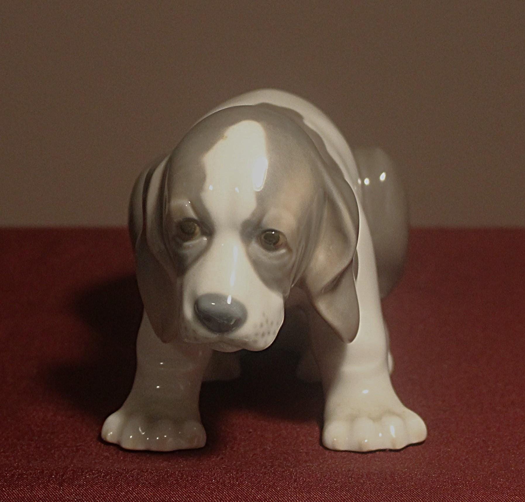 Lladro - Sad Beagle Puppy #1071 - Etsy