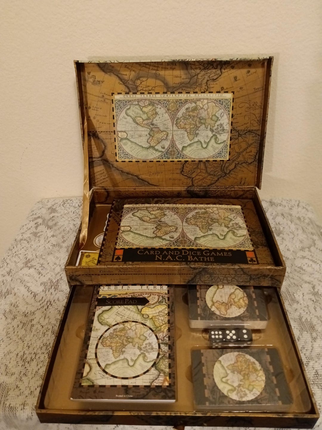 Card & Dice Game Gift Set With Game Book, Scorepad Card and Dice Robert ...