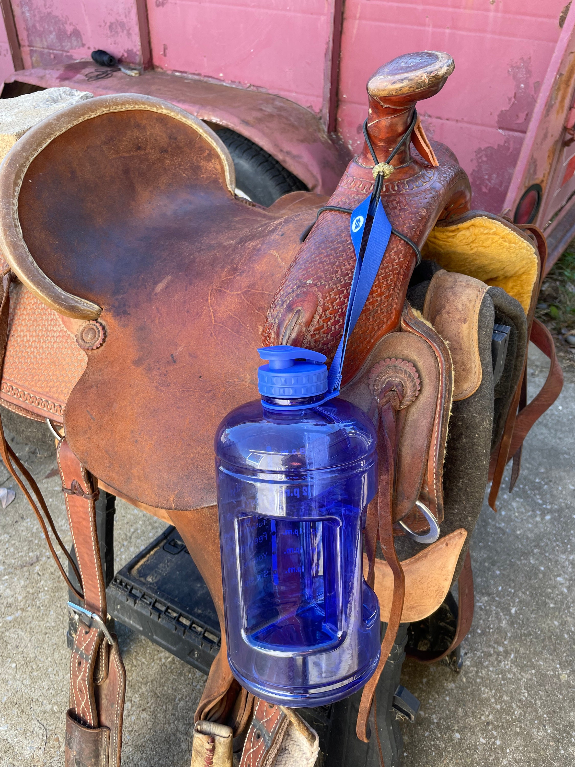 Rope Holder, Rope Keeper, Rope Holder for Saddle - Etsy