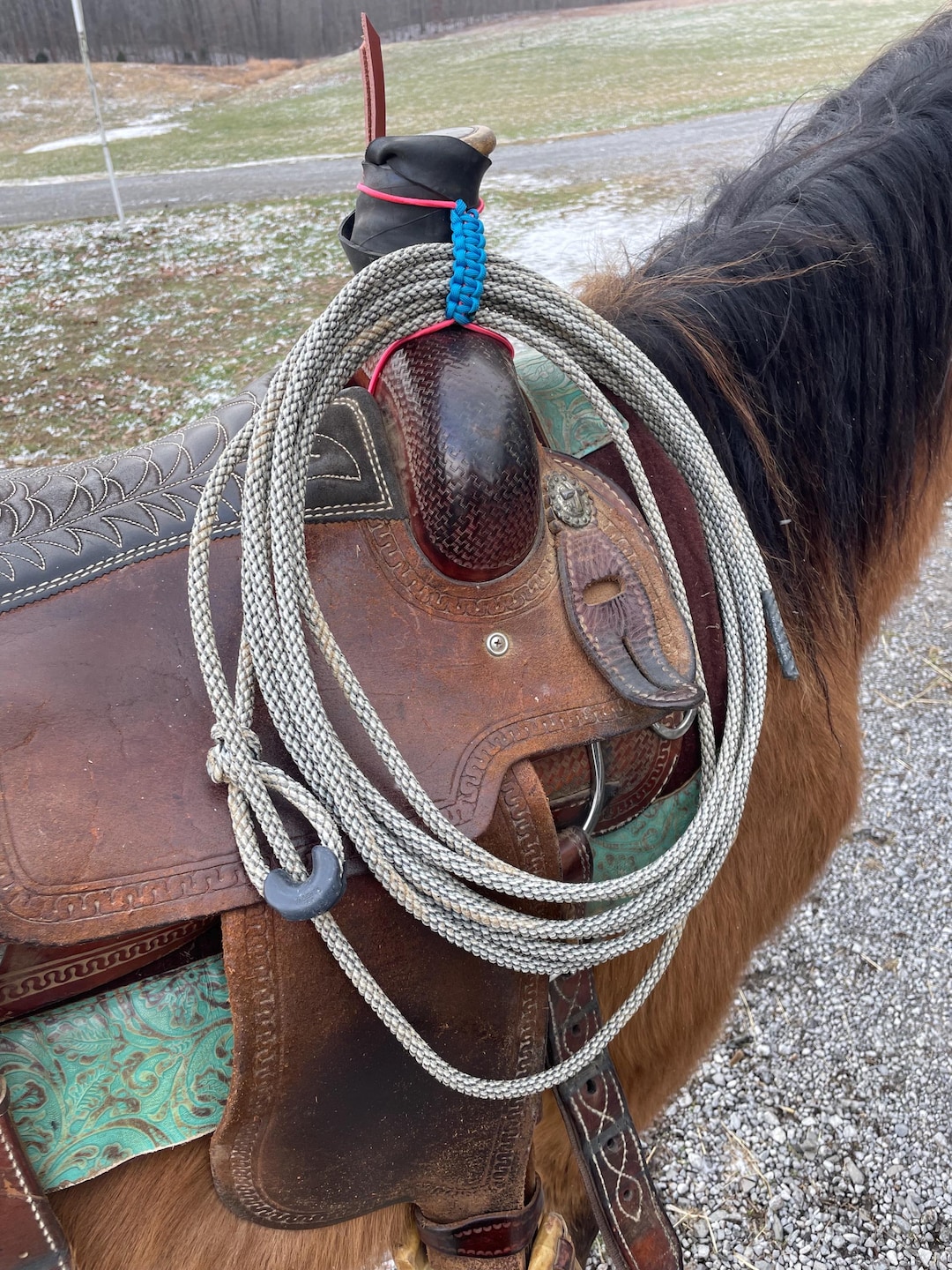 Cowboy Rope Keeper Strap for Saddle, Bungee Rope Holder Keeper for ...