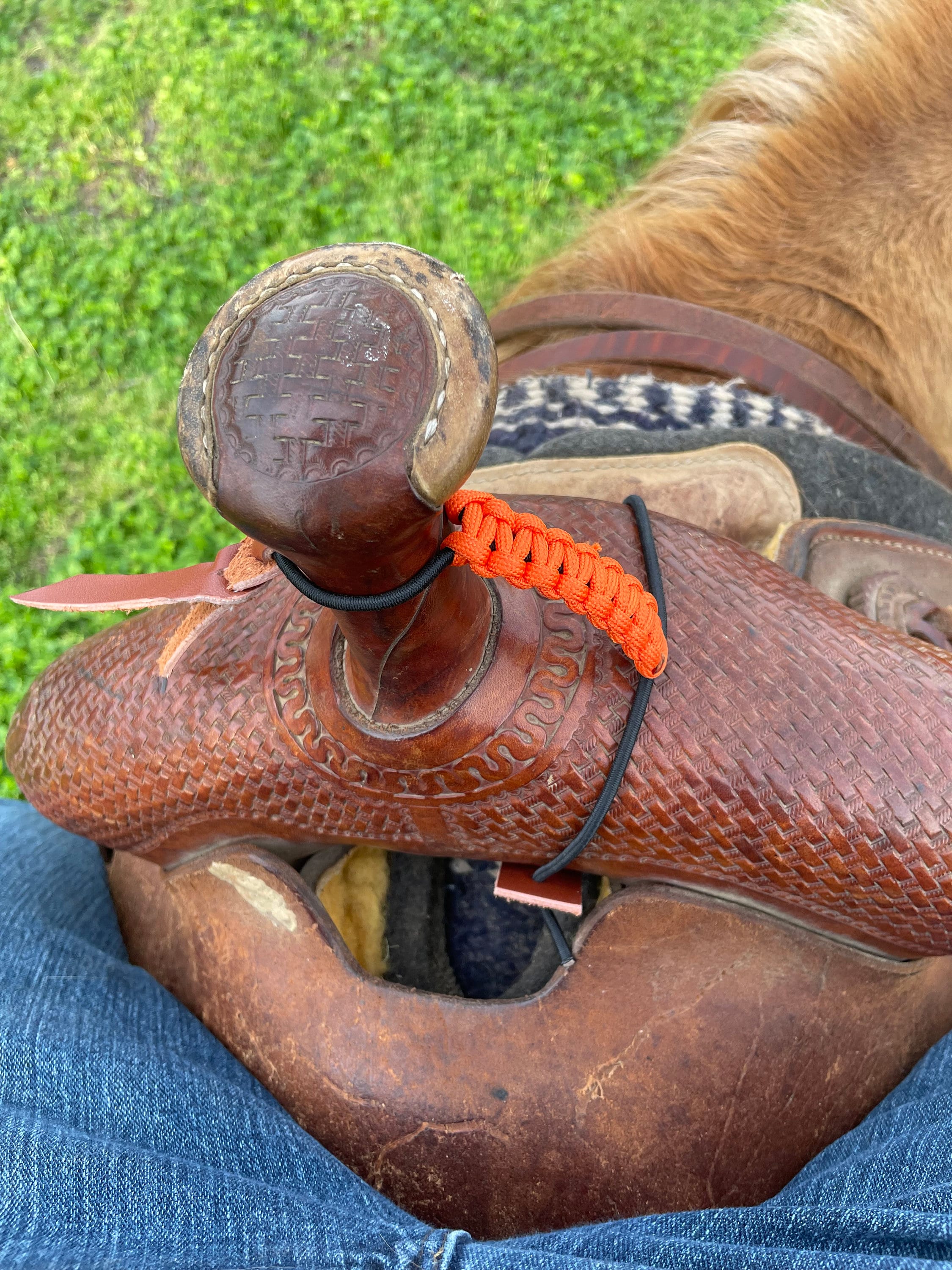 Cowboy Rope Keeper Strap for Saddle, Bungee Rope Holder Keeper for ...