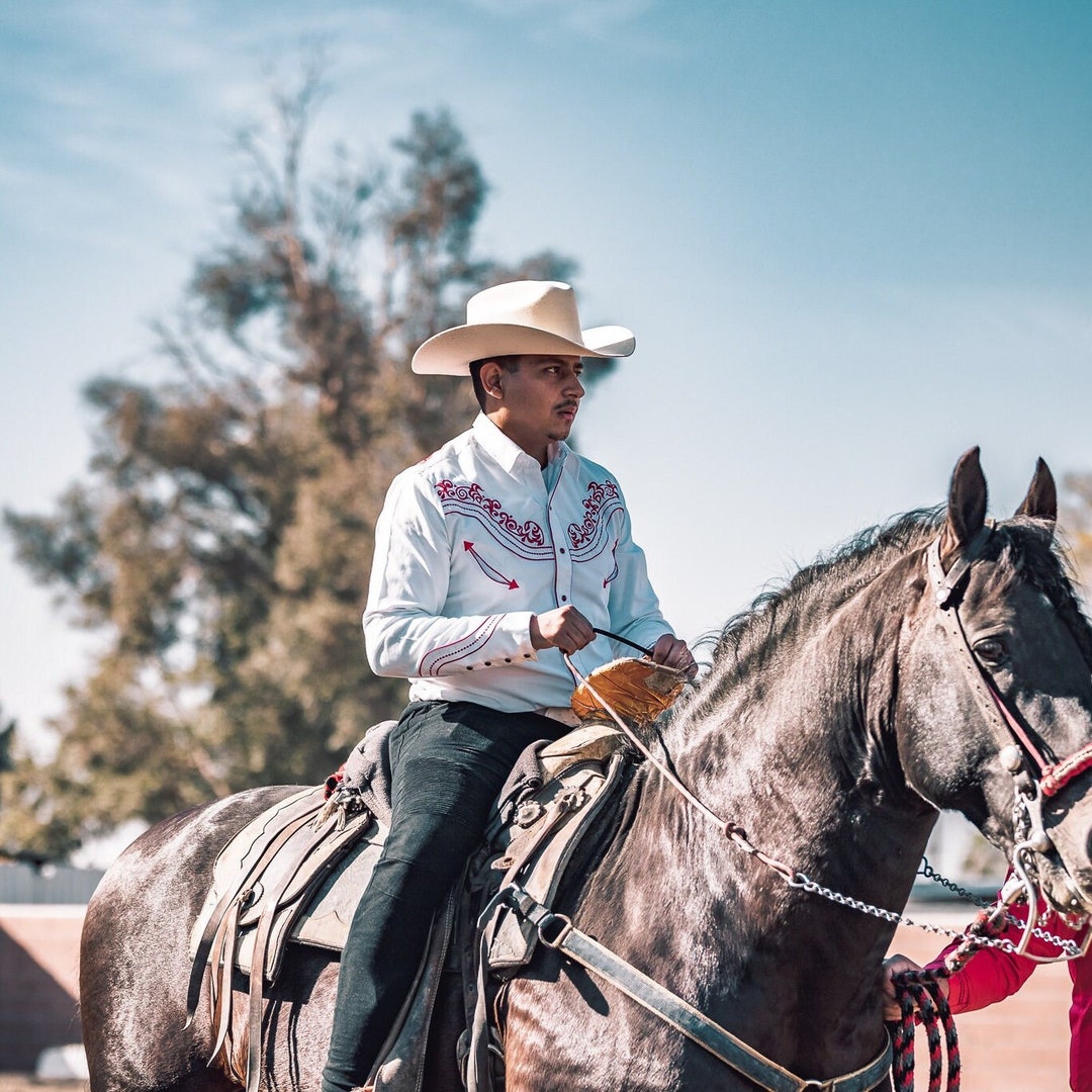 Handmade Beige Cowboy Hat - Durable Palm Leaf Material - Rustic Western ...