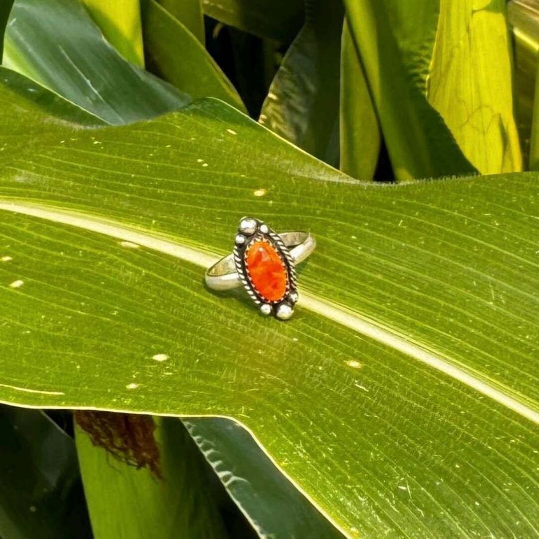 Sterling Silver and Spiney Oyster Adjustable Ring - Etsy
