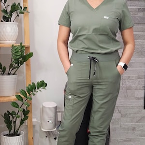 Scrubs Set | Custom Scrubs Set | Body Scrubs Set | Medical Scrubs Set ...