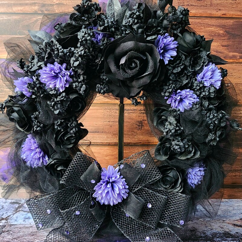 Gothic Door Wreath - Etsy