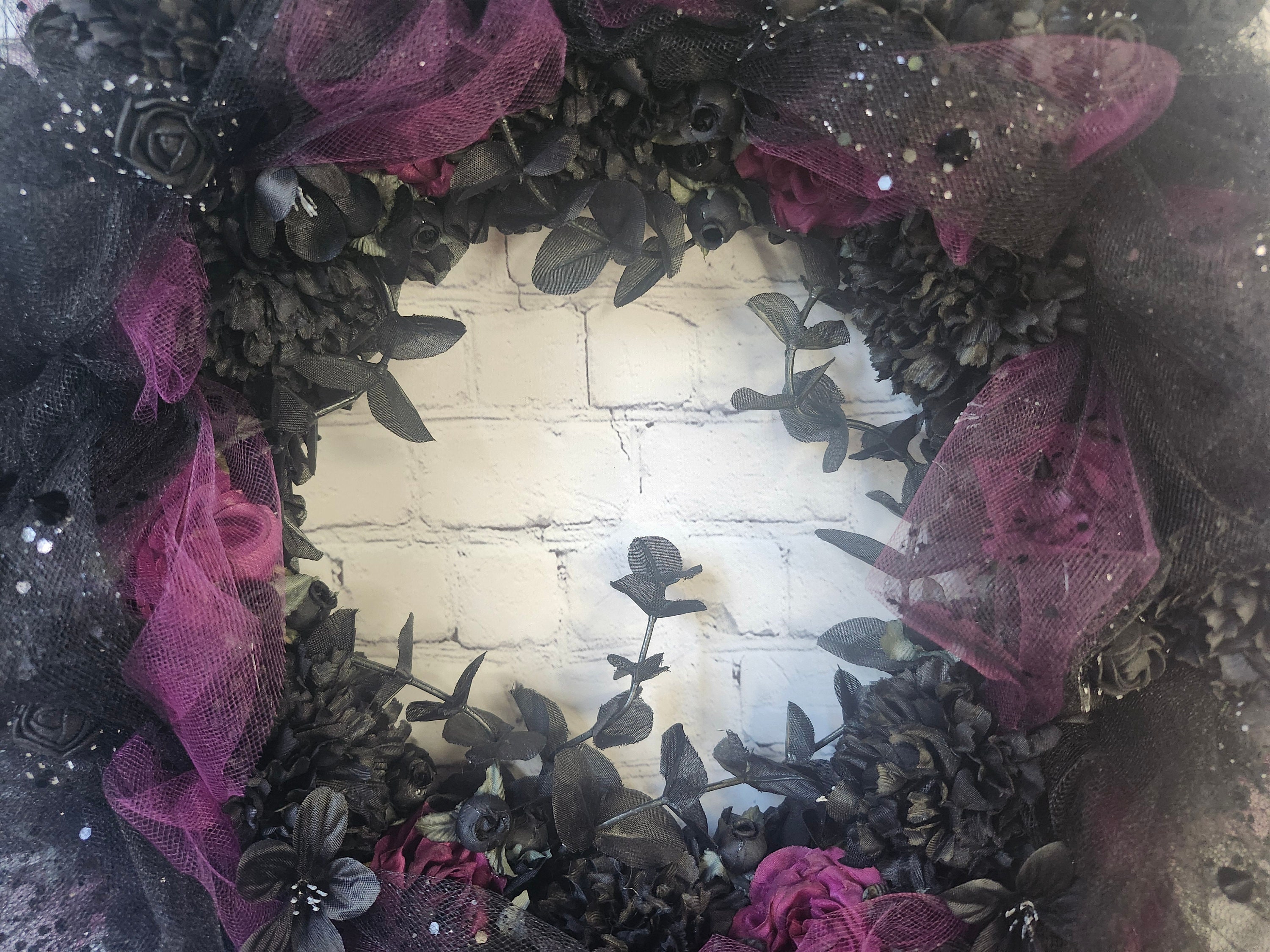 Burgundy Feather Wreath, Goth Home Decor, Halloween Decor, Witchy ...