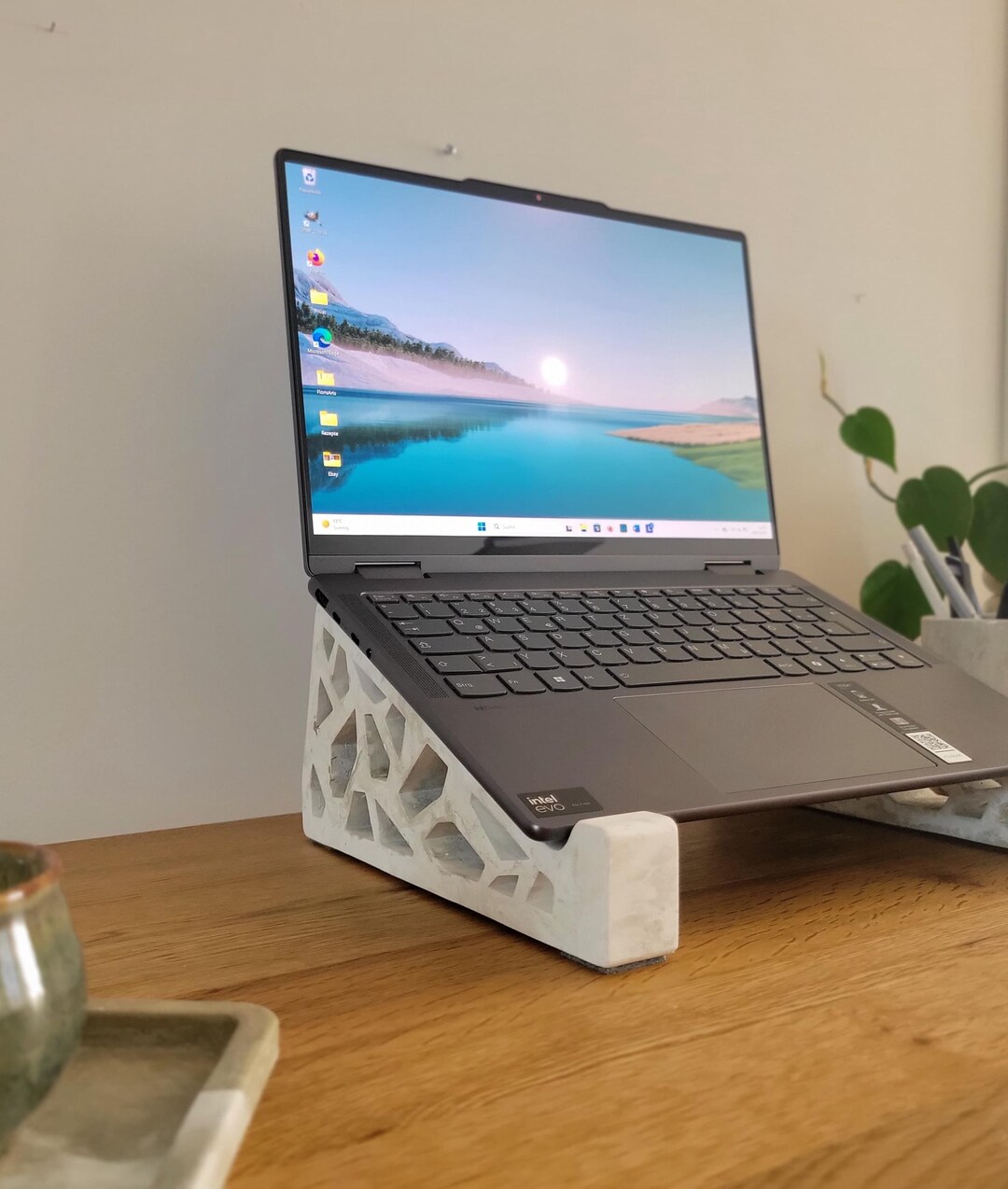 Concrete Laptop Stand With Marble Look | Marbled Laptop Stand | Laptop ...