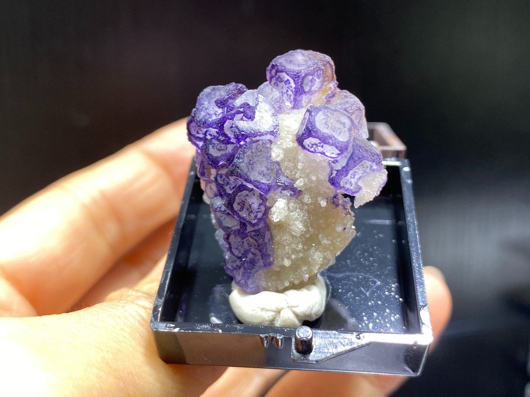 Natural Purple Fluorite Crystal From Qinglong Mine, Guizhou, China, QR ...