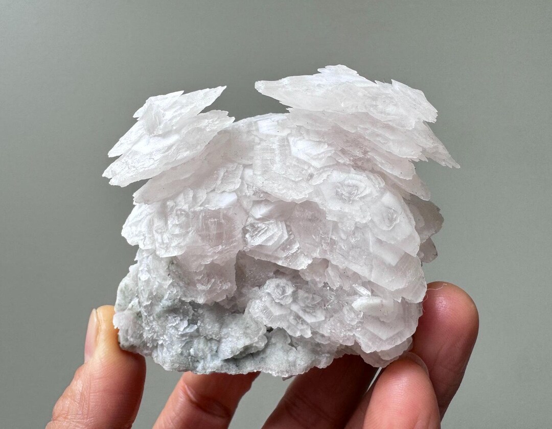 White Fluorescent Calcite Specimen From Fujian, China, White Thousand ...