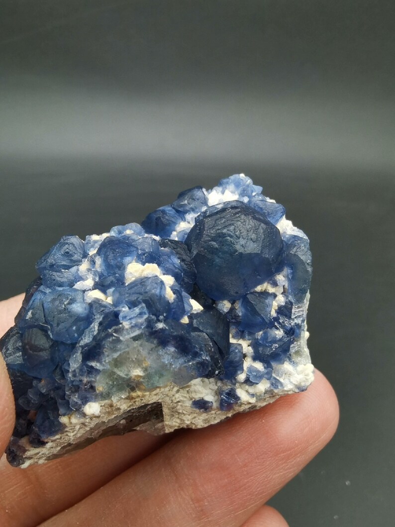 Blueberry Fluorite Crystal From Inner Mongolia, Thumbnail Deep Blue ...