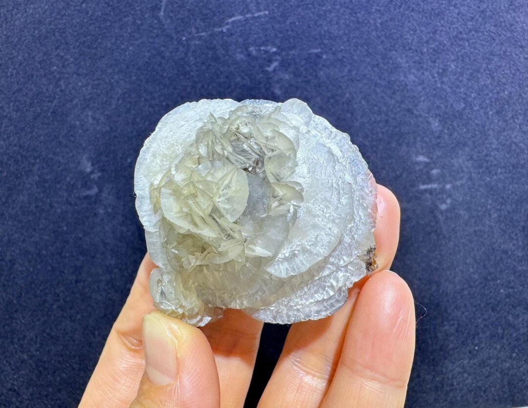 White Fluorescent Calcite Specimen From Fujian, China, White Thousand ...