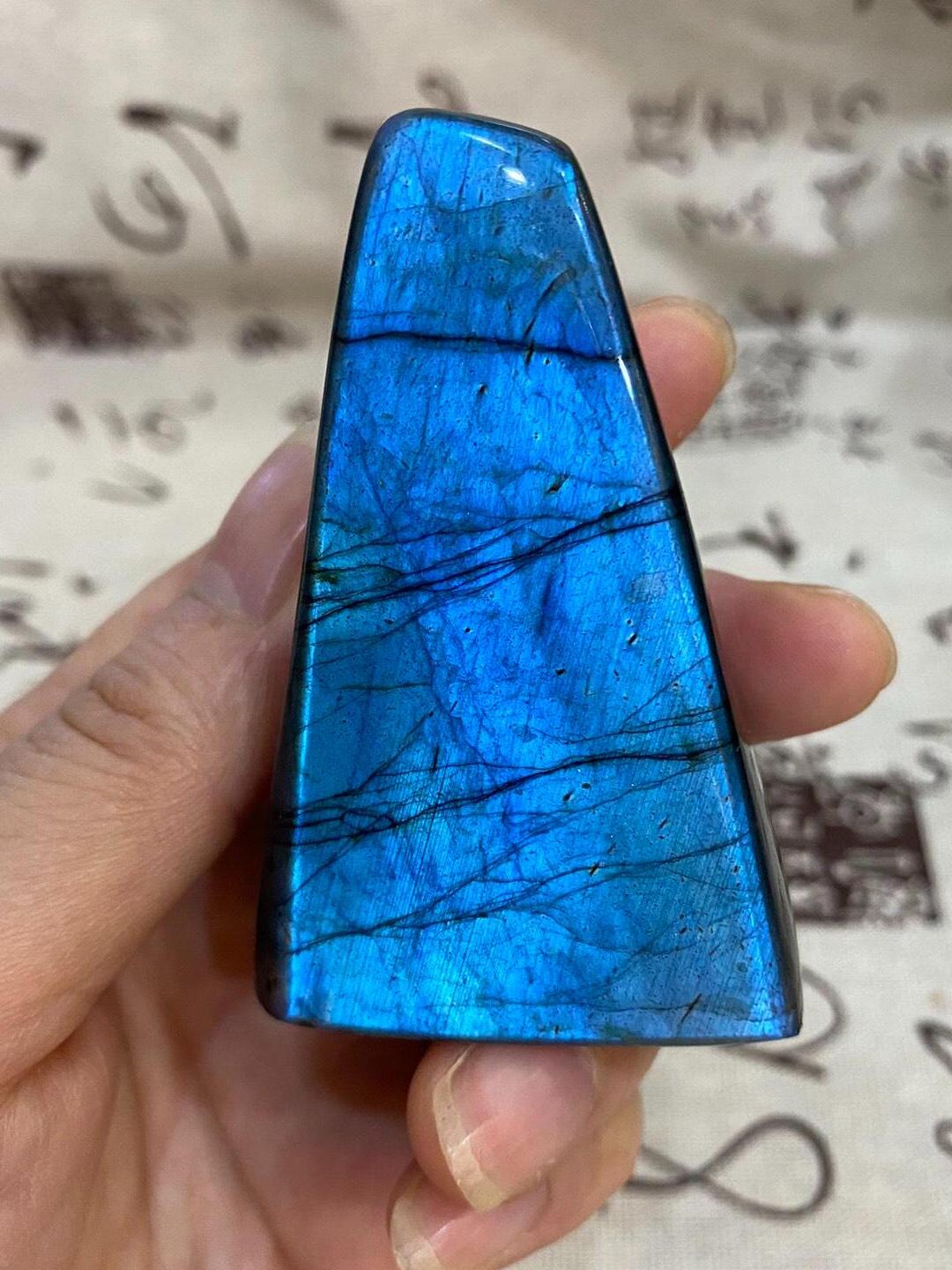 Polished Labradorite Palm Stone, High Quality Labradorite Oval Palm ...