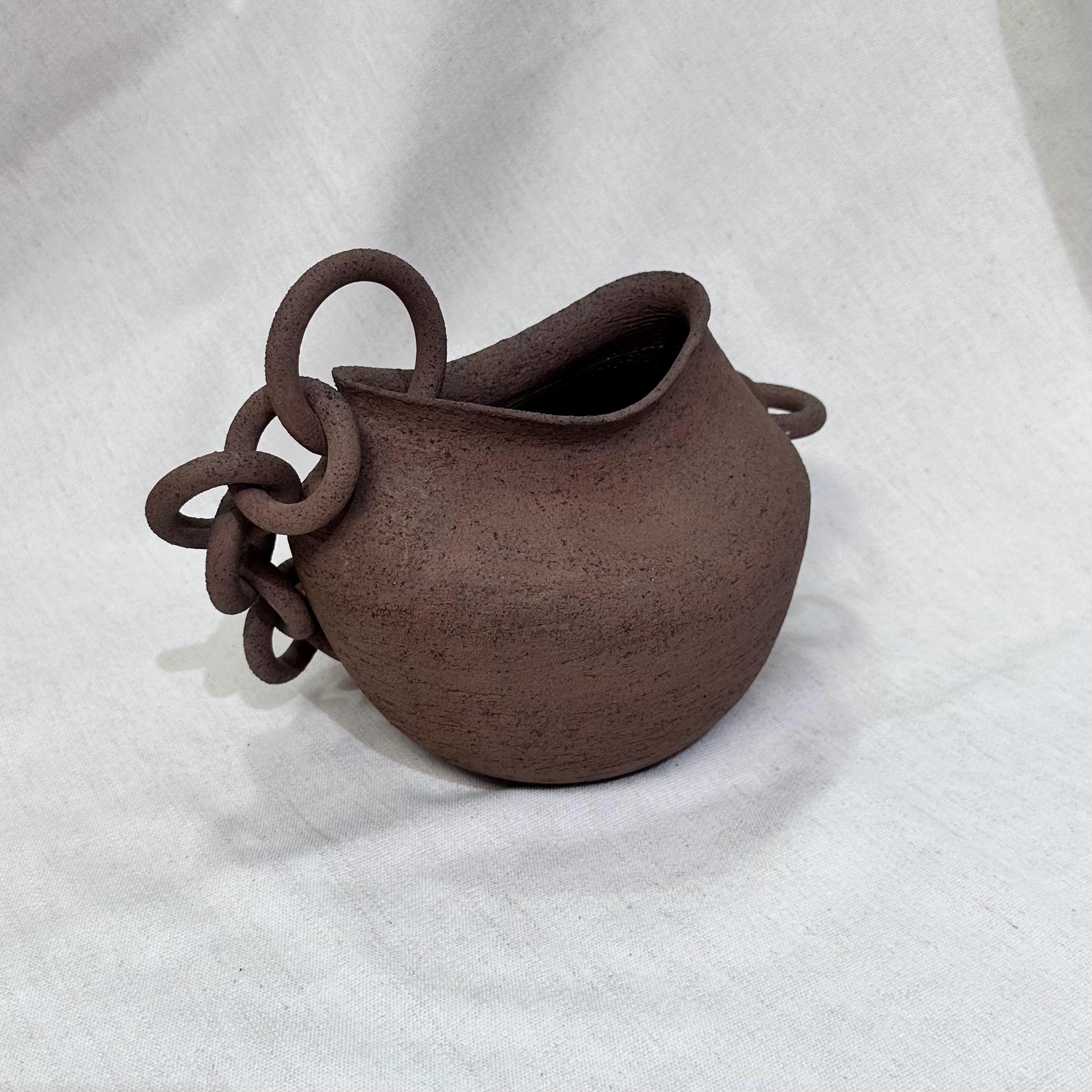 RA | Handmade Stoneware Chain Vase | Sculptural Minimalist Ceramic Vase ...