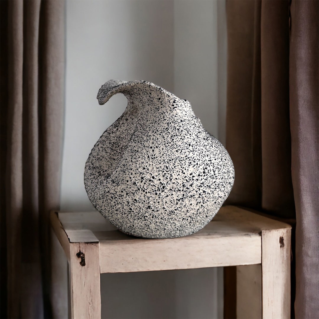 Handmade Ceramic Vase Ceramic Textured Vase Unique Vase Minimal Vase ...