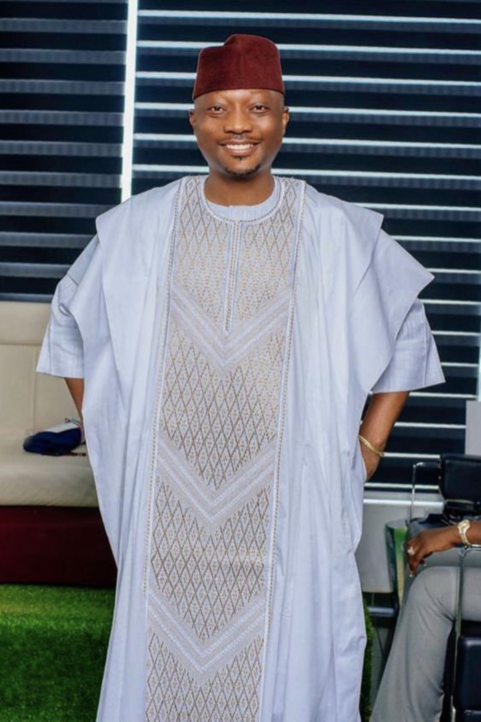 White and Ivory Agbada Babariga 3 Pieces Men Groom Suit African ...