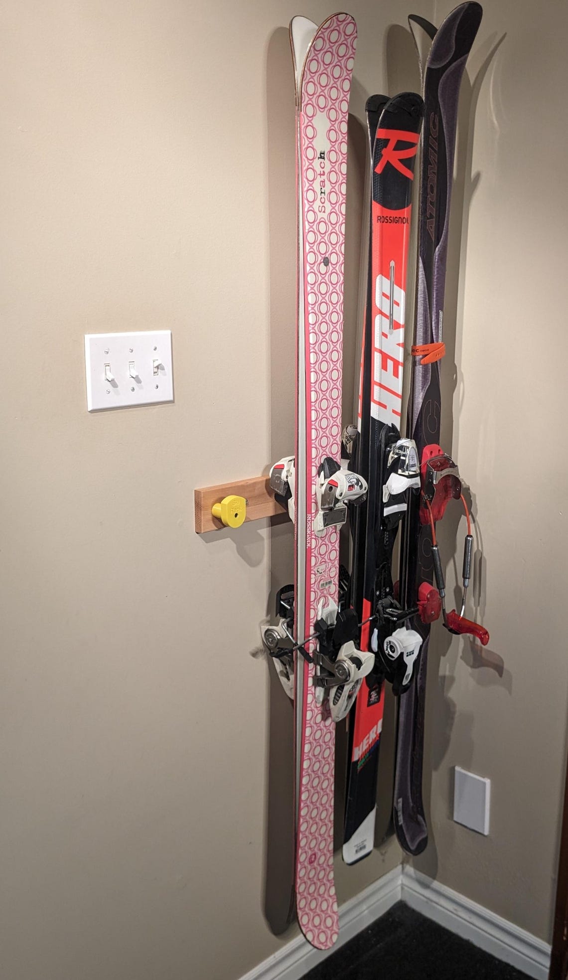 Custom Ski Rack Wall Mount | Holds 4 Pairs | Personalized Storage ...