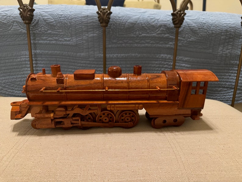 Vintage Wooden STEAM LOCOMOTIVE Wood Train Model 16 Movable Parts - Etsy