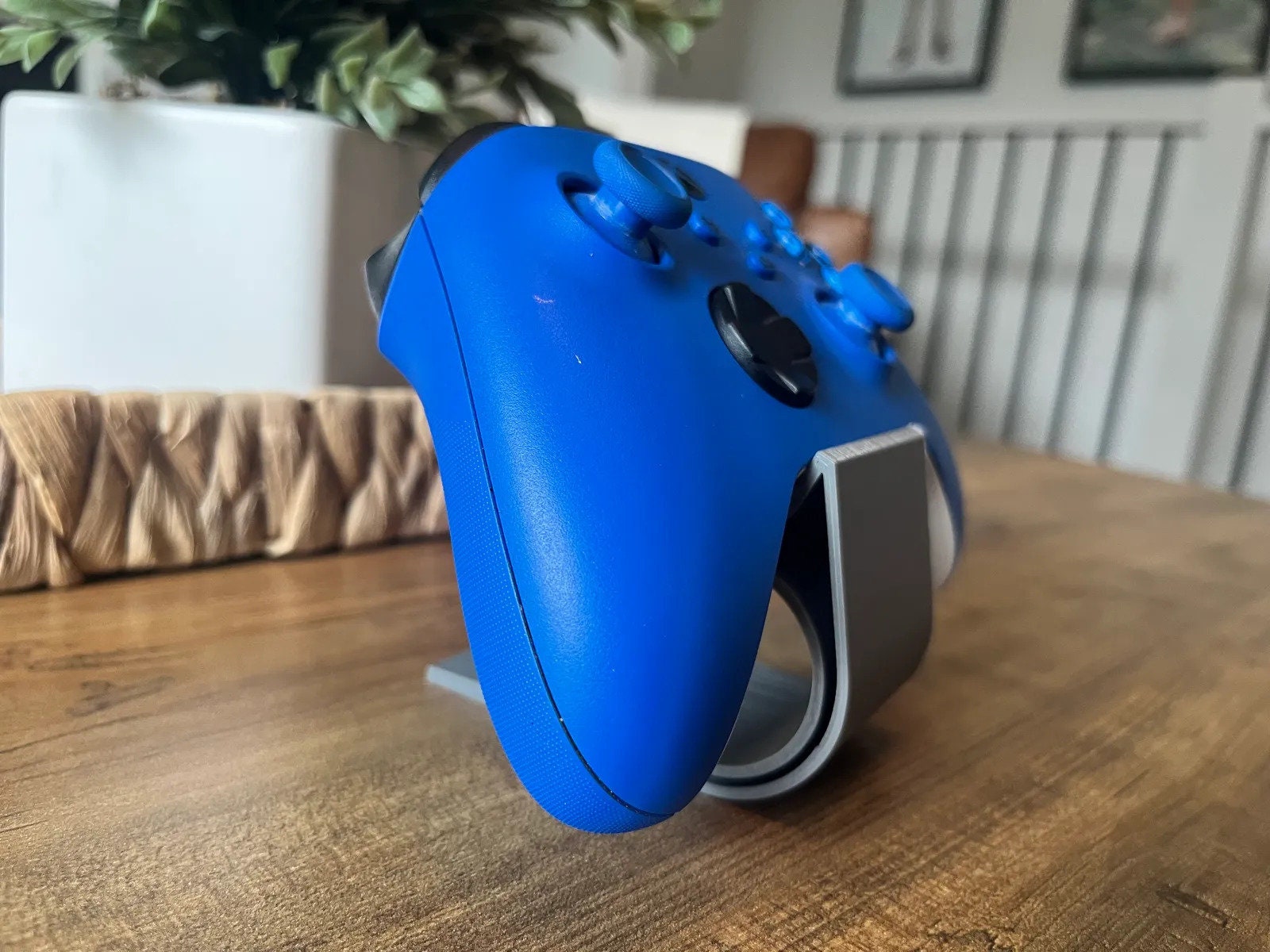 Universal Controller Stand for Playstation, Xbox, Nintendo 3D Printed ...