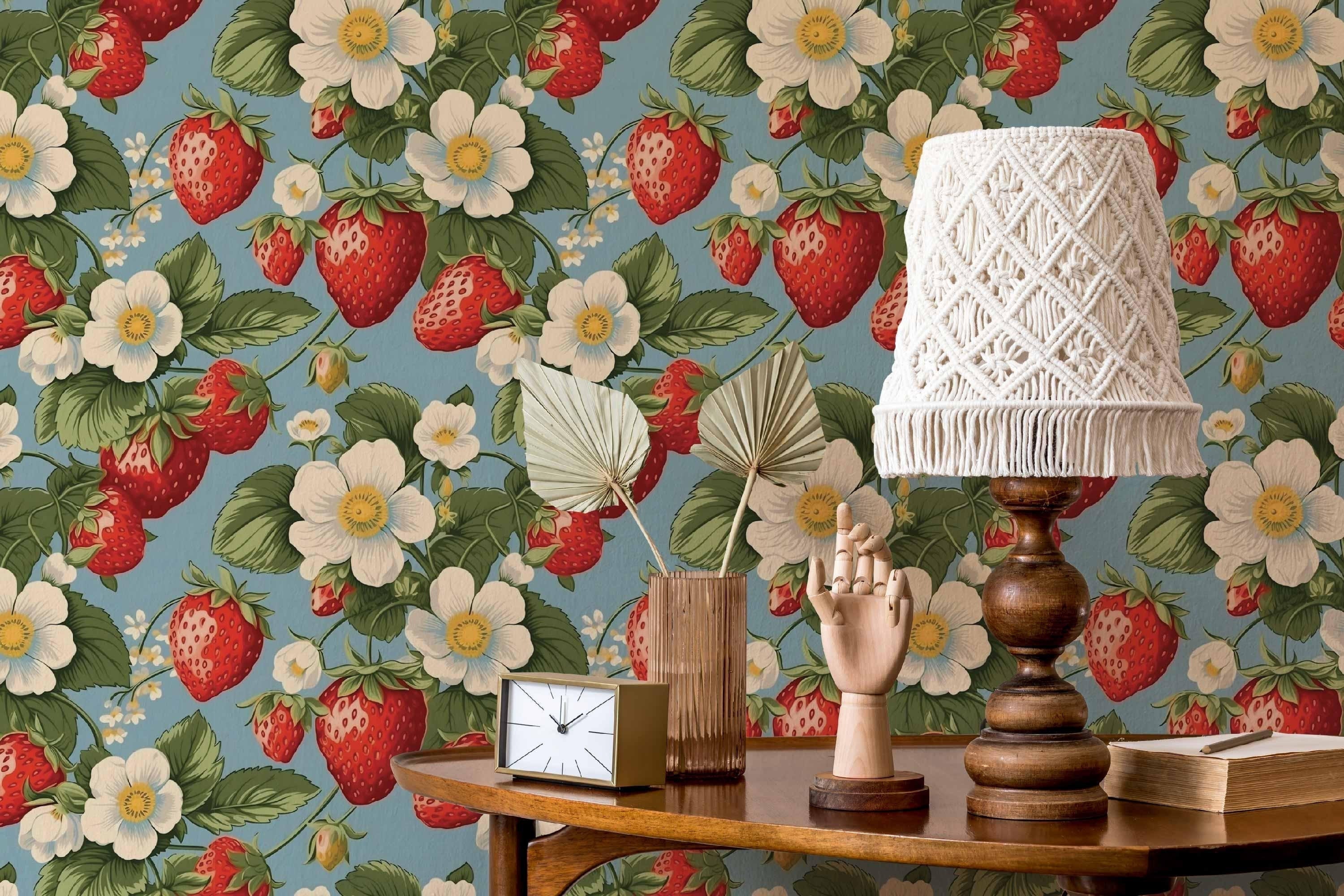 Seamless Retro Strawberry Wallpaper Vintage Pattern Wallpaper Retro ...