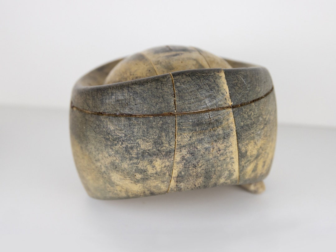 Elegant and Beautiful Crown Hat Block. Vintage Hat Form. MILLINERY ...