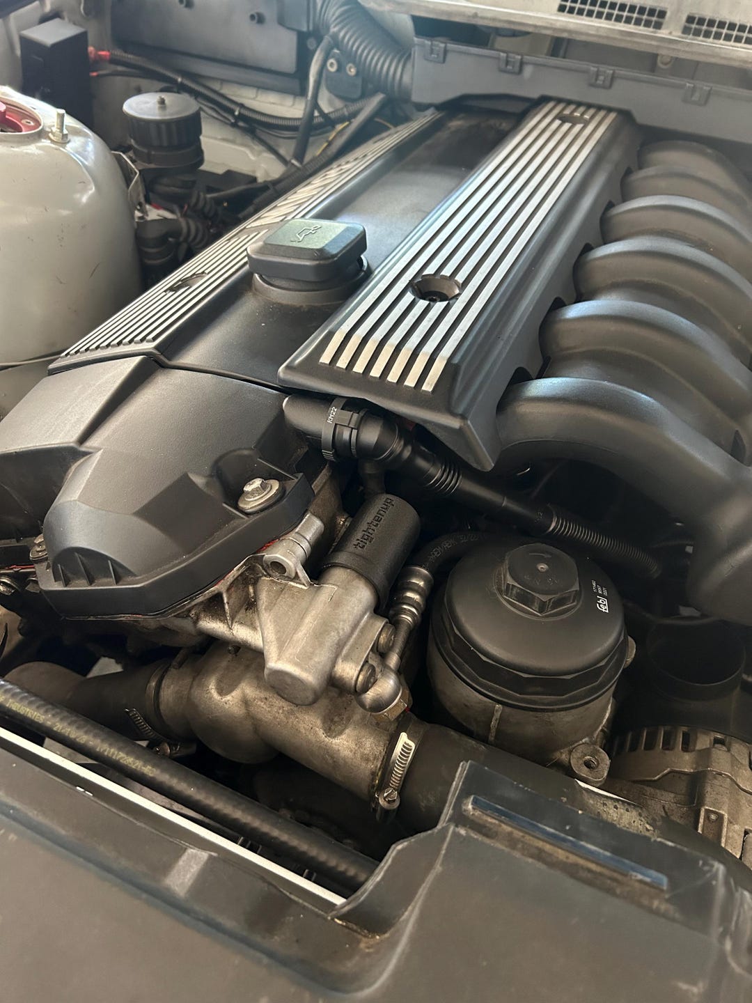 E36 VANOS Solenoid Cover - Etsy