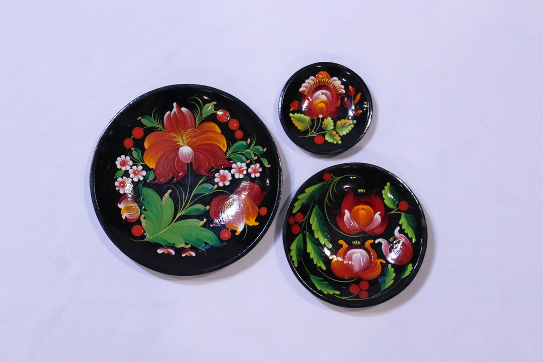 Russian Hand Painted Plates Set of 3, Folk Decor Handmade Vintage ...