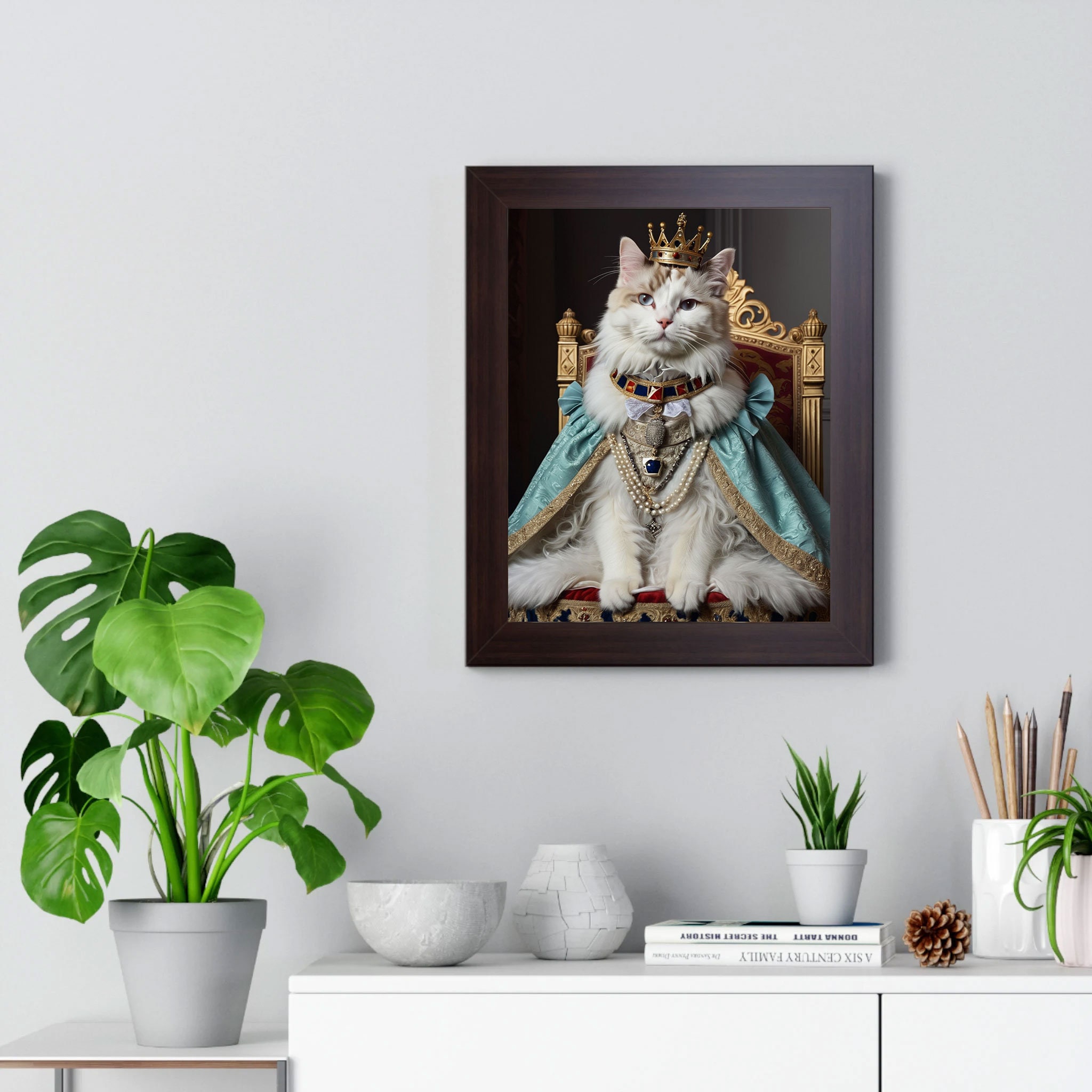 10 Custom Queen Pet Portraits Posters, Framed Prints, and Puzzles of ...