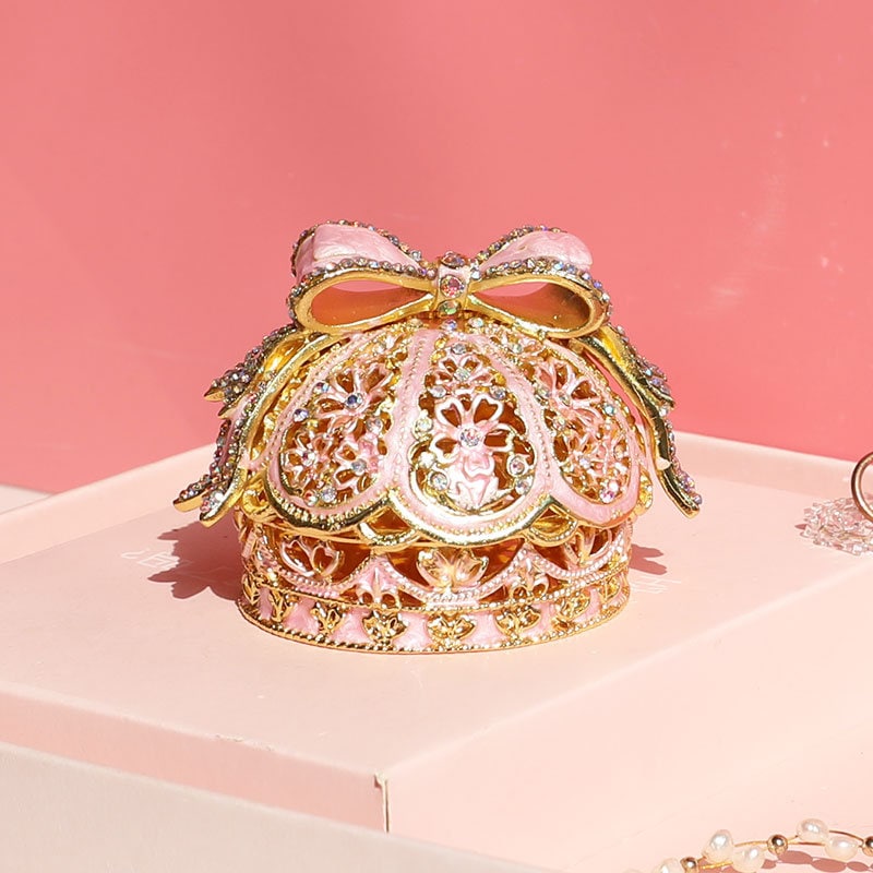 Regal Elegance: Unique Luxurious Crown-shaped Ring Box With Bow-knot ...