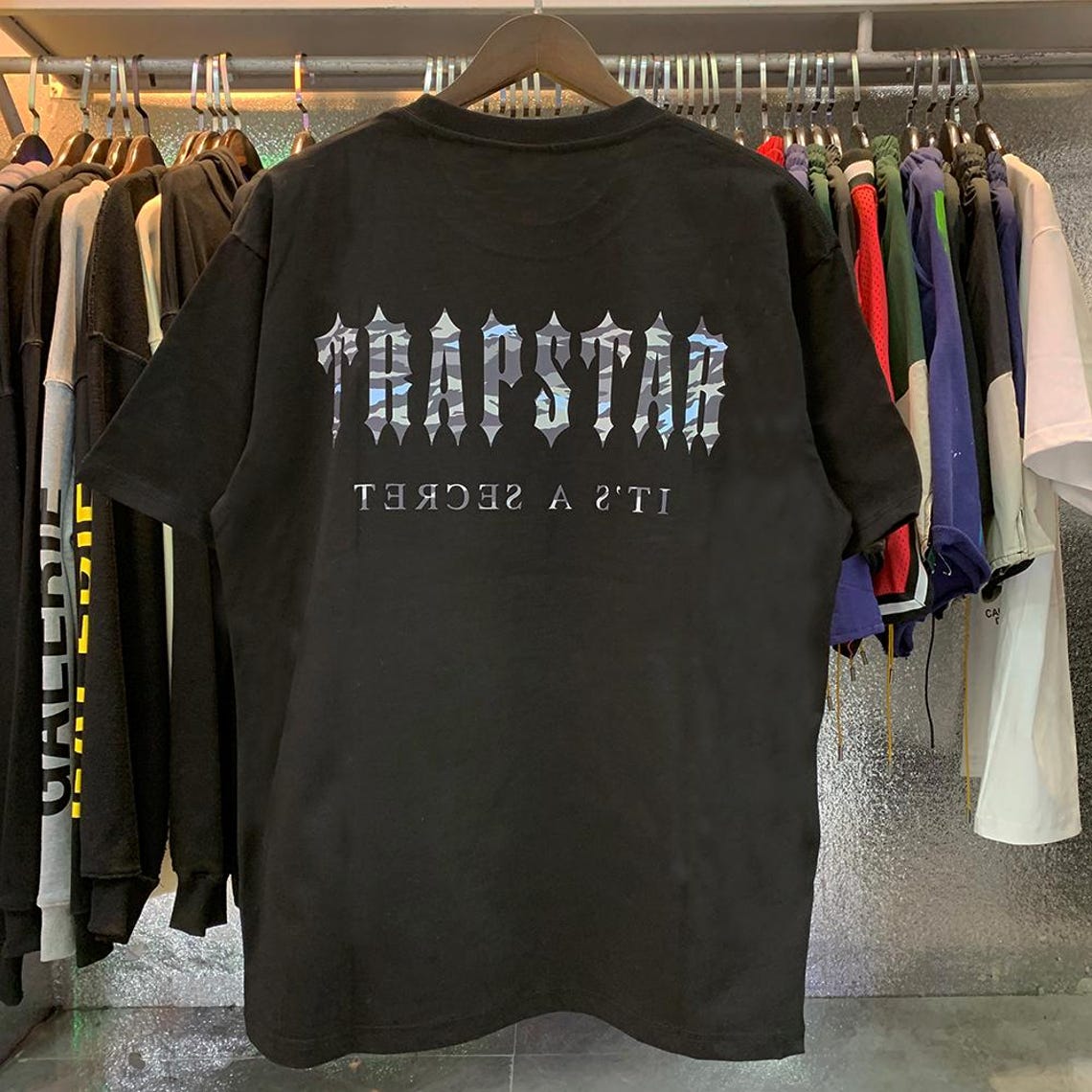 Trapstar Military Camouflage Lettering LOGOT Shirt - Etsy