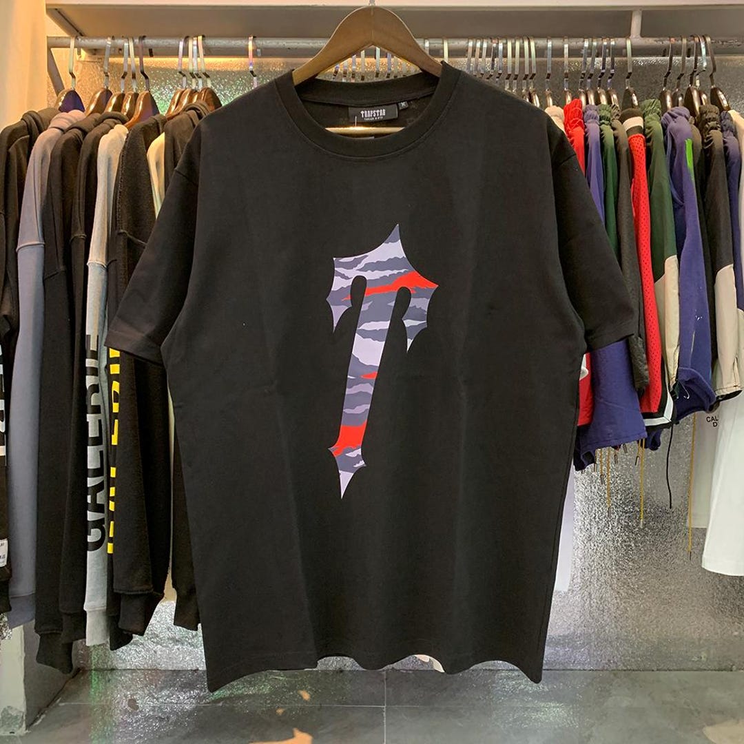 Trapstar London Red Camouflage Lettering T-shirt - Etsy