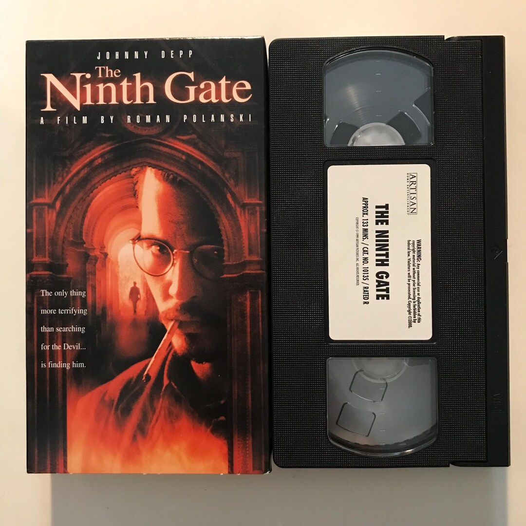 The Ninth Gate VHS Tape 90s Johnny Depp Roman Polanski Horror Thriller ...