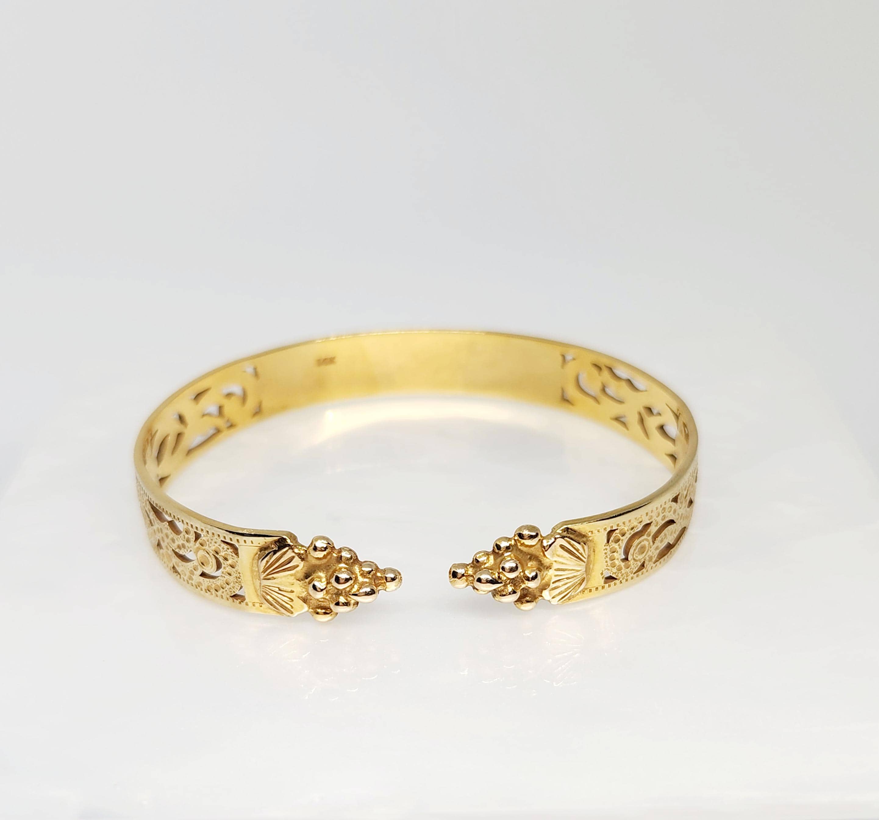 14K Yellow Gold VINTAGE Bangle, Solid Gold Bangle, Hand Crafted by ...